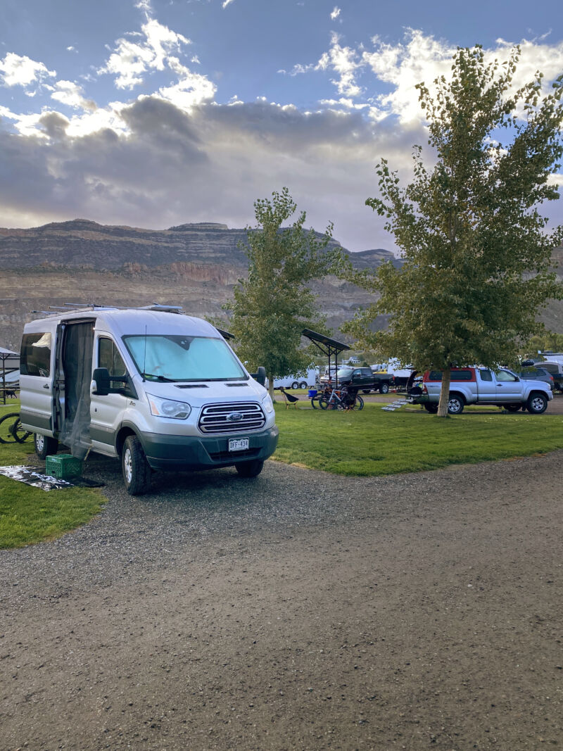 Campervan Campsites in Palisade | Palisade Basecamp